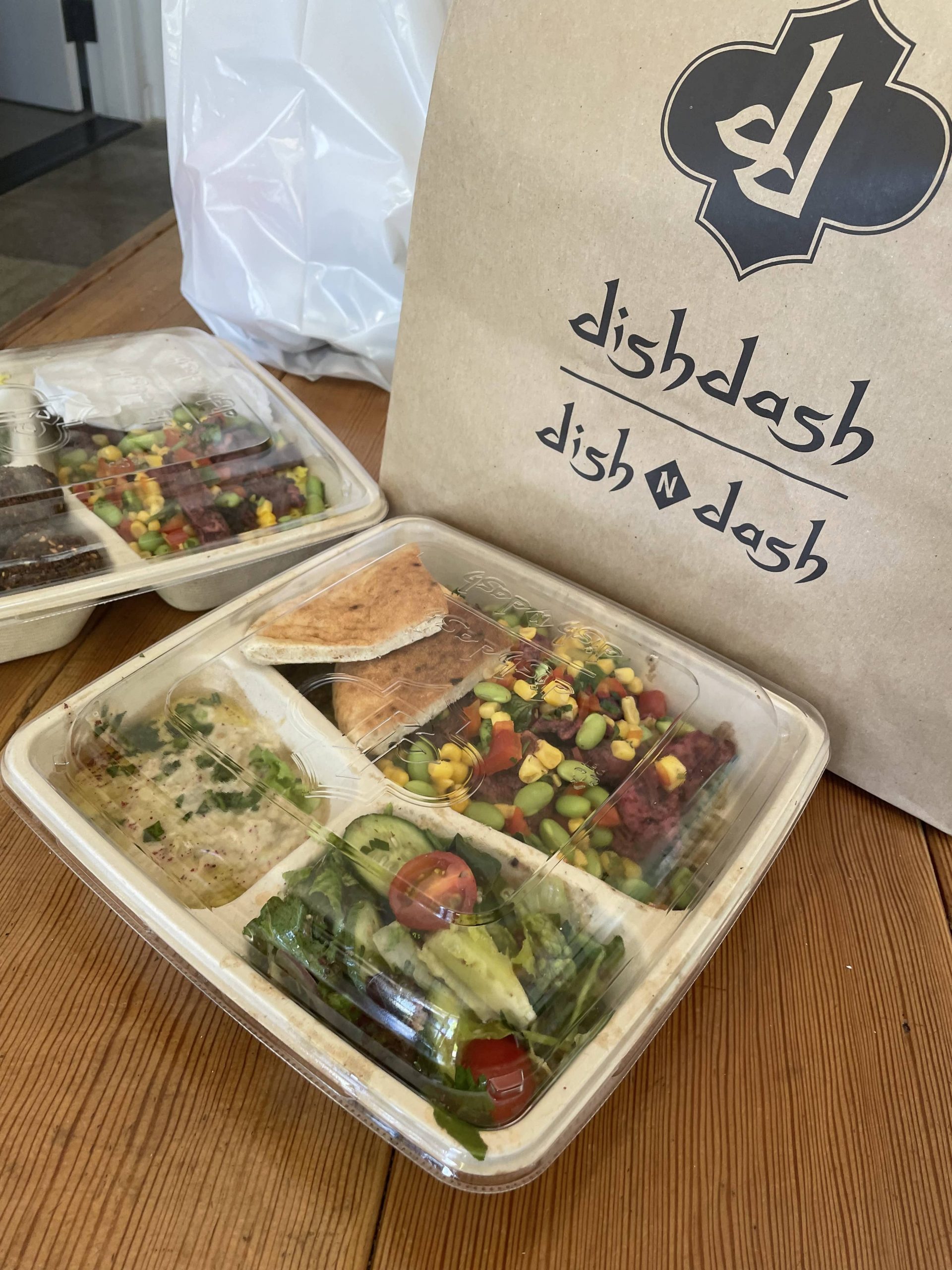 Eat 2 Perform | Local Eats: Dish N Dash